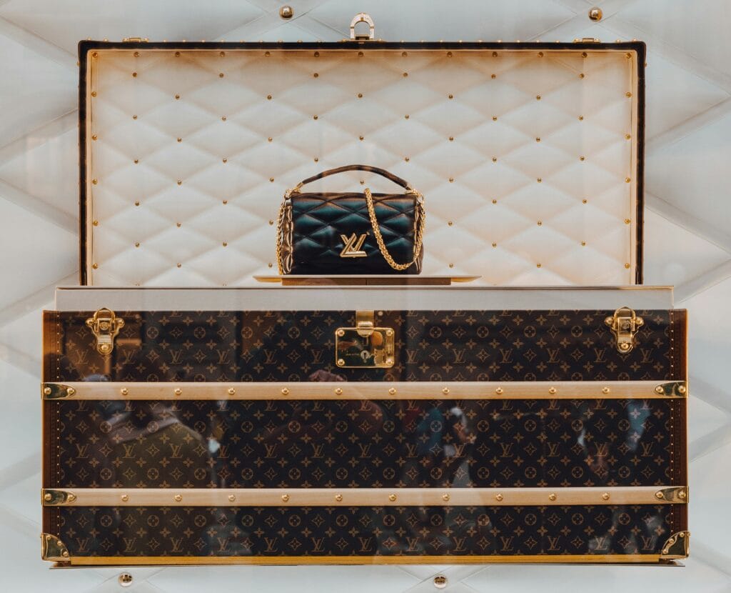 The Iconic Trunk by Louis Vuitton - Yui on Louis